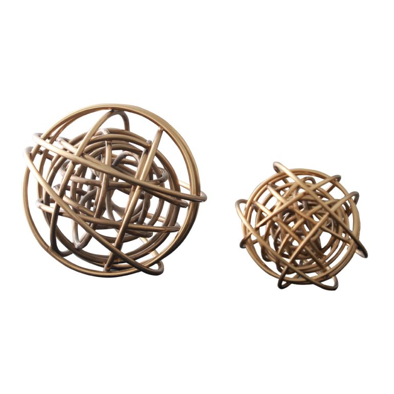 Organic Twig Orb Décor Made of Iron for Natural Modern Interiors